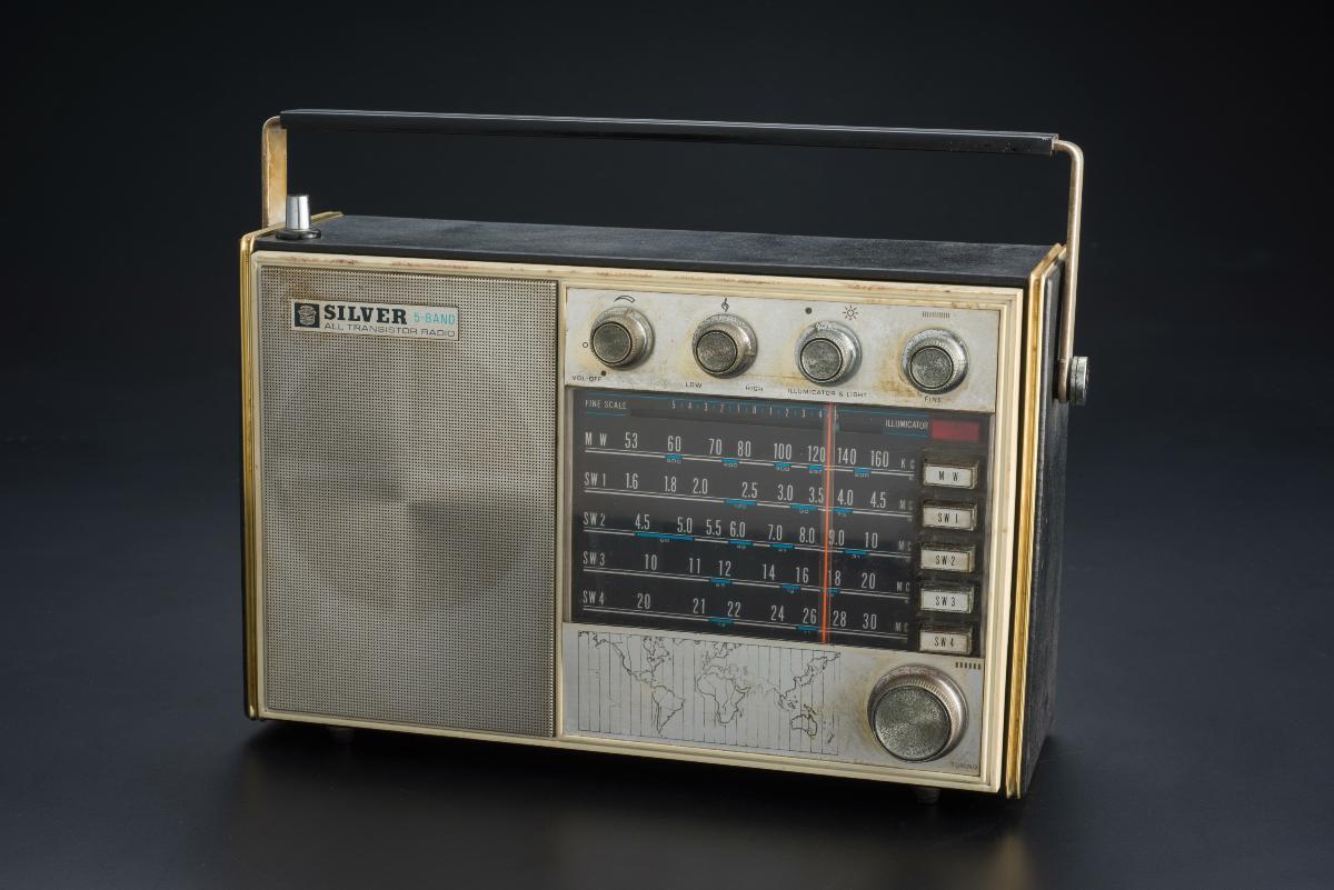 Transistor radio